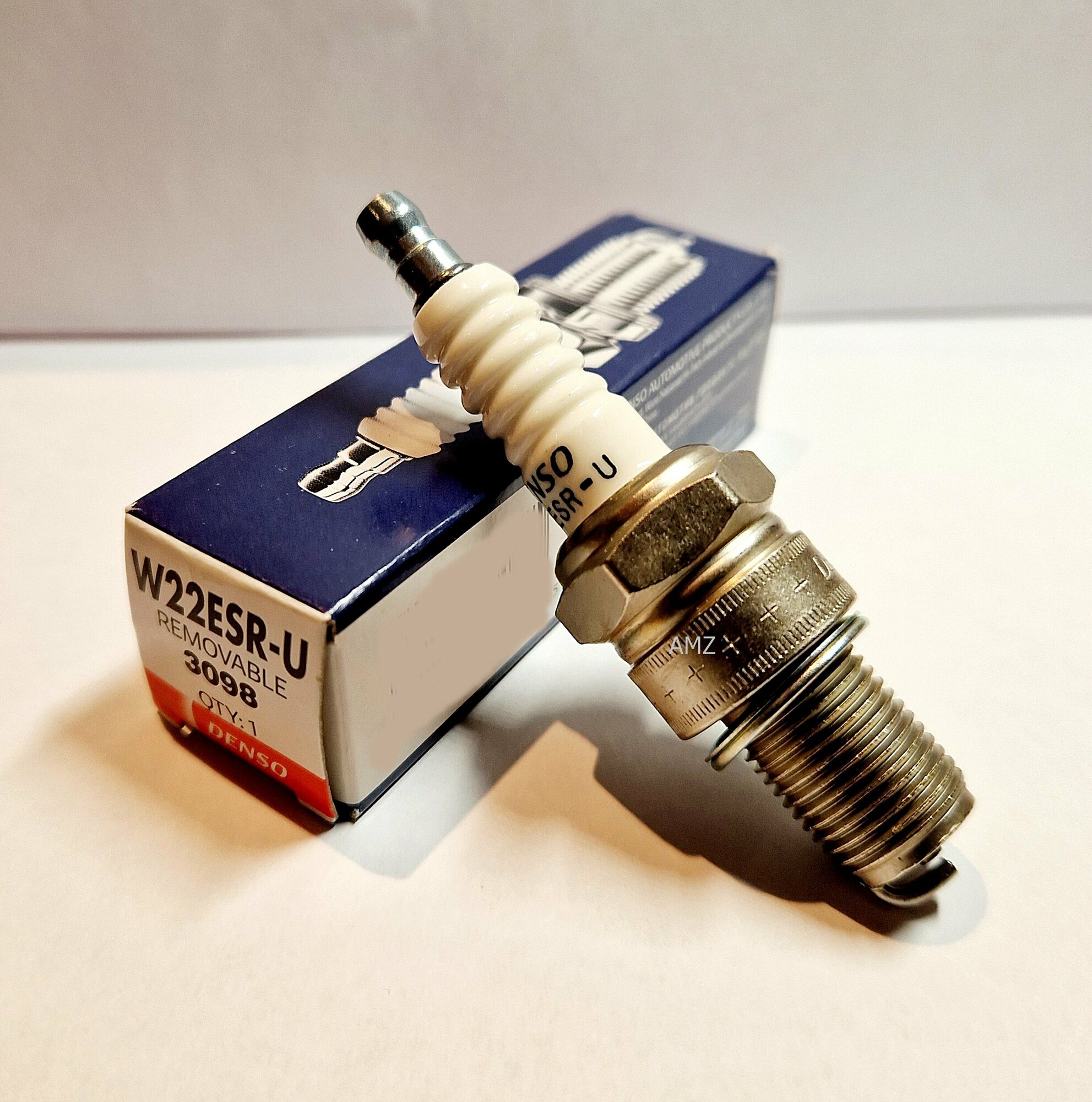 Cвеча зажигания Denso Denso W22ESRU 3098