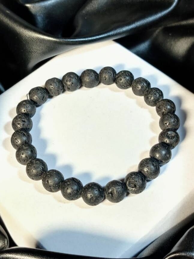 Браслет, вулканическая лава