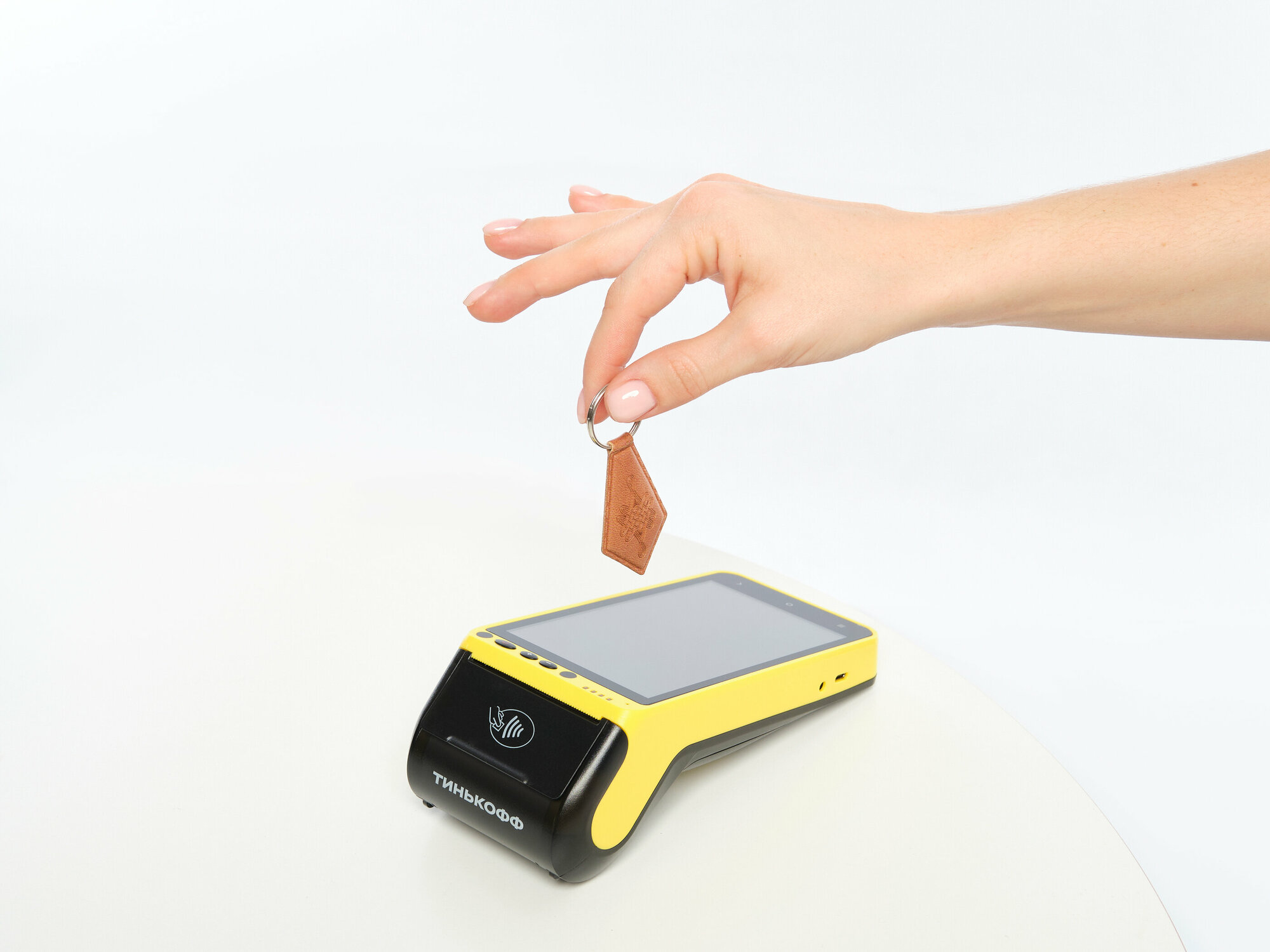 Платежный брелок Artpayments с функцией Tinkoff Pay, галстук / платежный nfc брелок для удобной оплаты