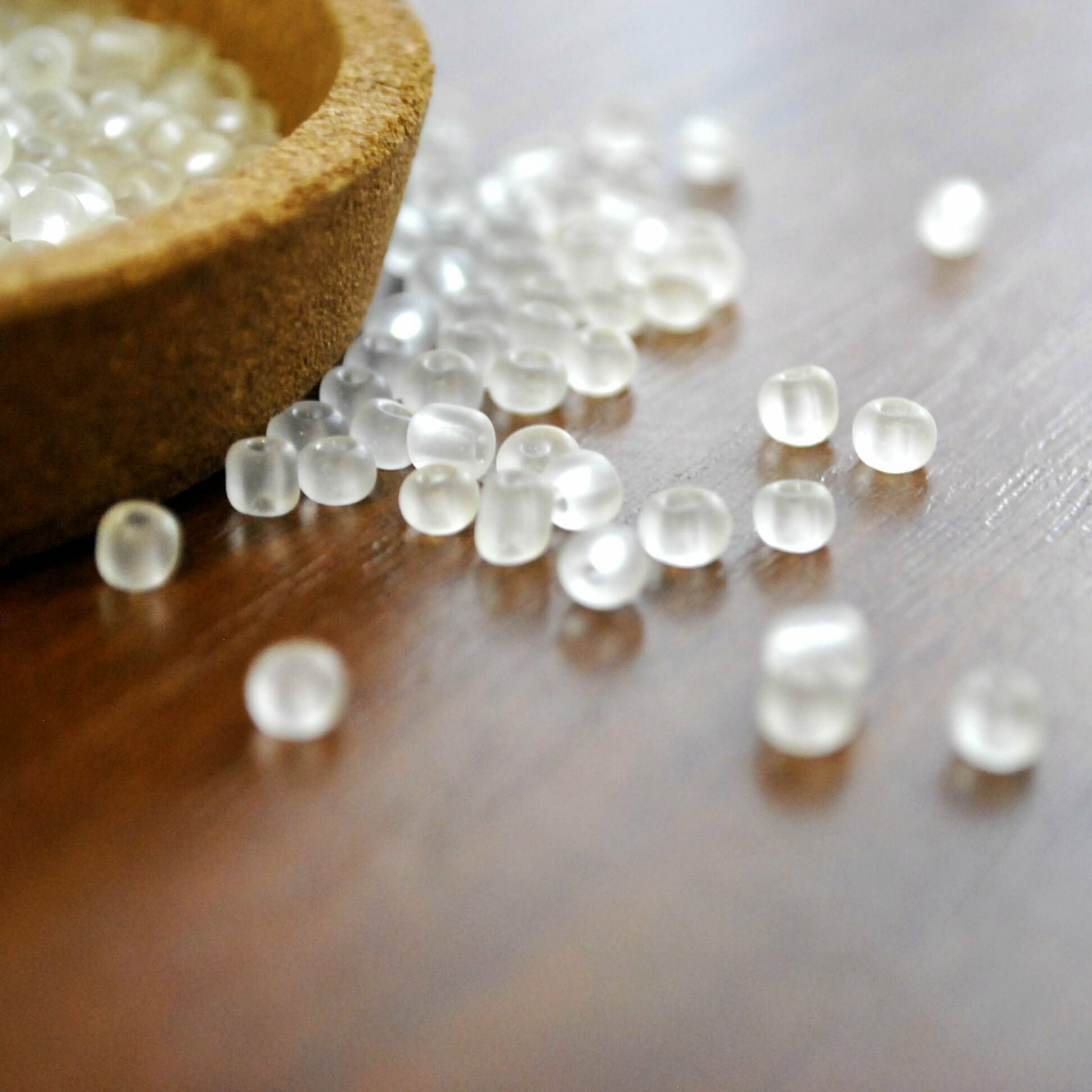 Бисер №6 Белый Матовый