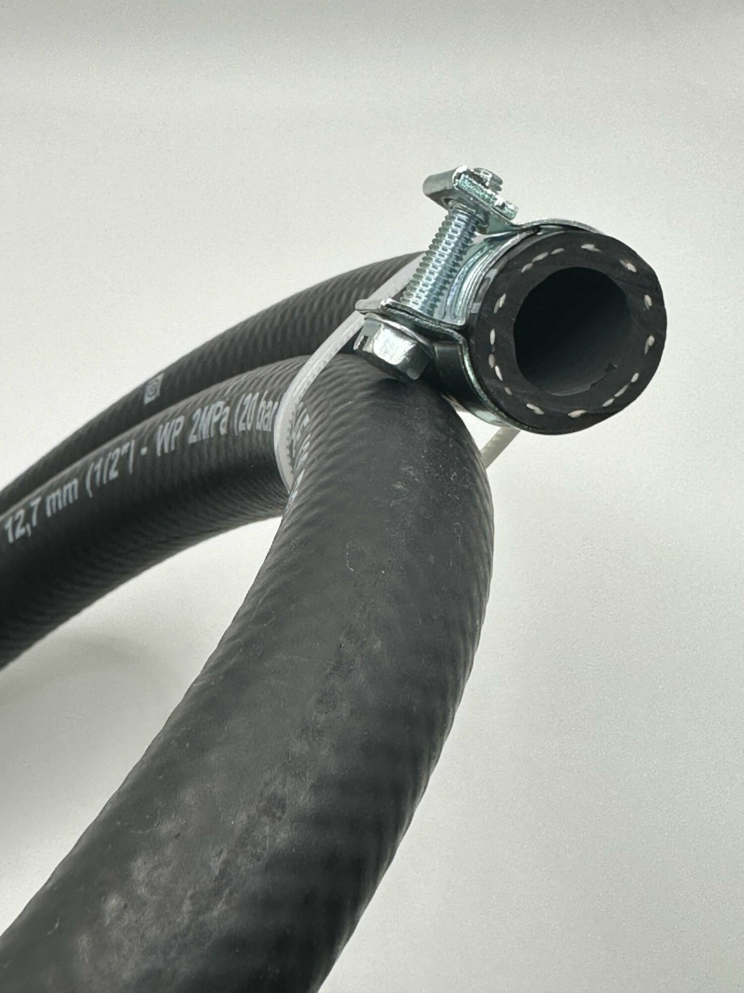 Шланг топливный 12.7мм бензо-масло стойкий/акпп охлаждения AGOMA 3 метра