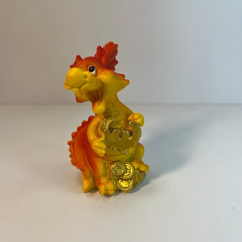 Сувенир полистоун "Рыжий дракон с евро"