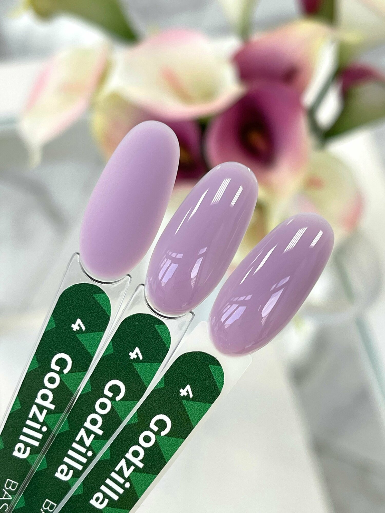 Godzila. Камуфлирующая база для гель лака. Оттенок 4.