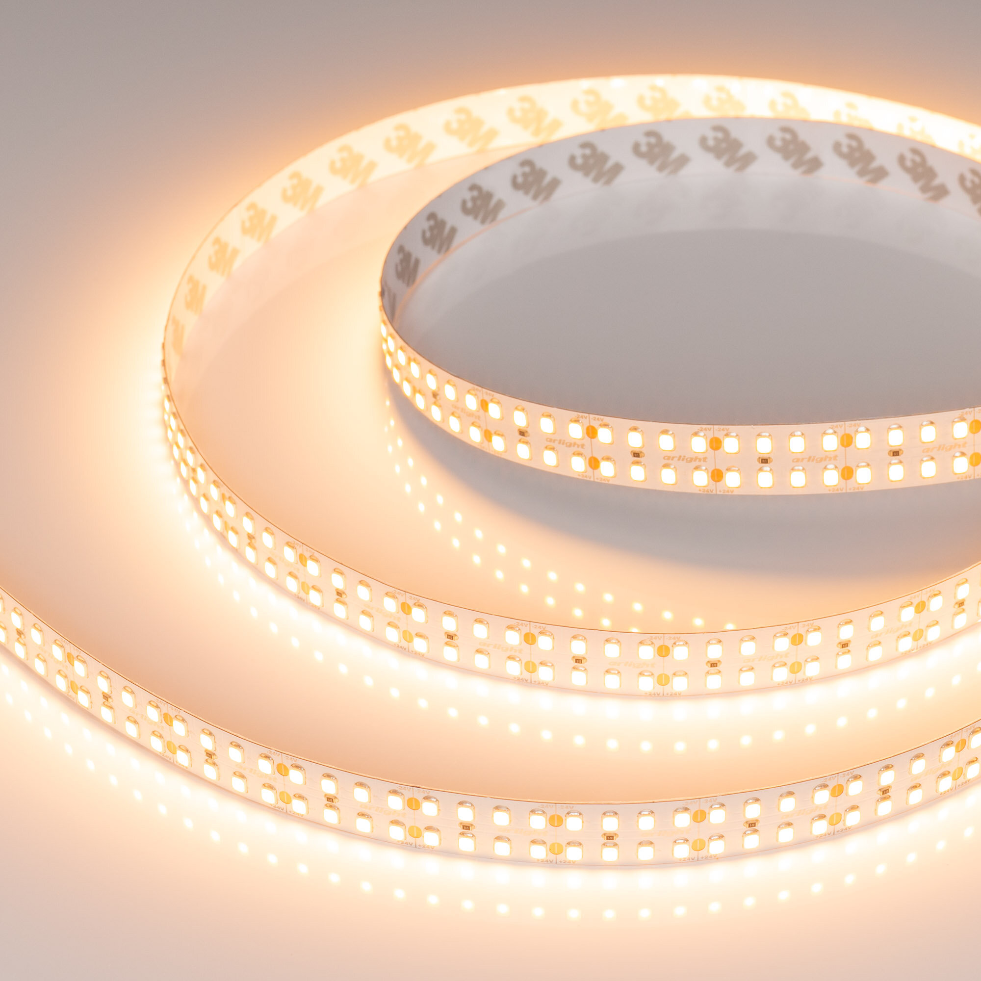 Светодиодная Лента RT-A320-15mm 24V Warm2400 (24 W/m, IP20, 2835, 5m) (Arlight, высок. эфф.150 лм/Вт) 044292