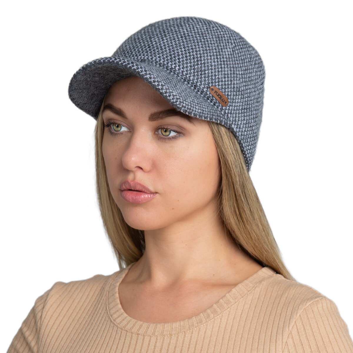 Кепка для женщин