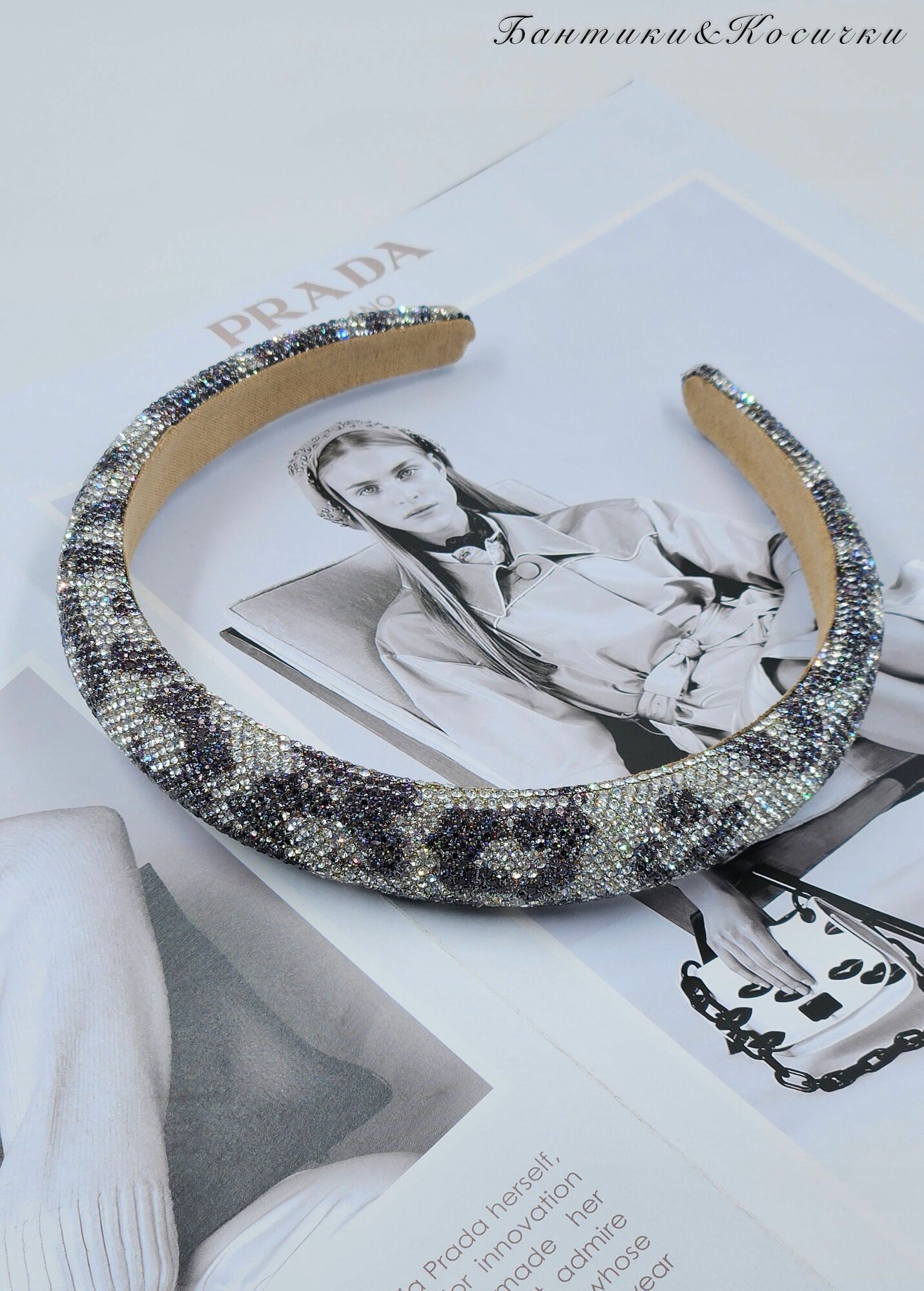 Ободок для волос женский со стразами