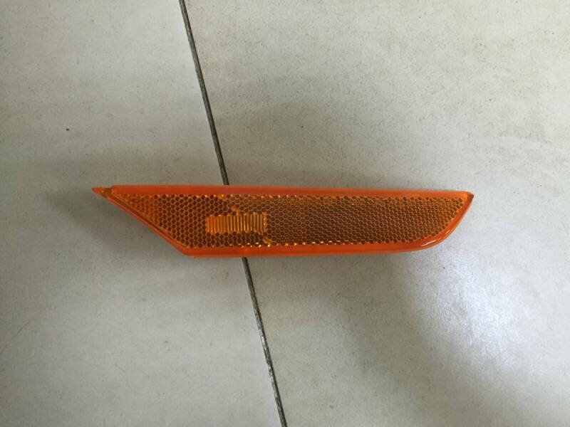 Указатель поворота в бампер правый Infiniti G V35 2002-2007 кат.номер: 26184AL520