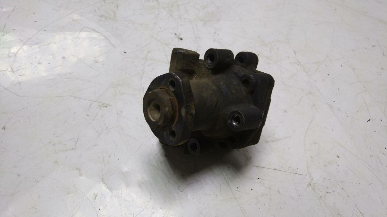 Насос гидроусилителя руля Volkswagen Golf 4 1997