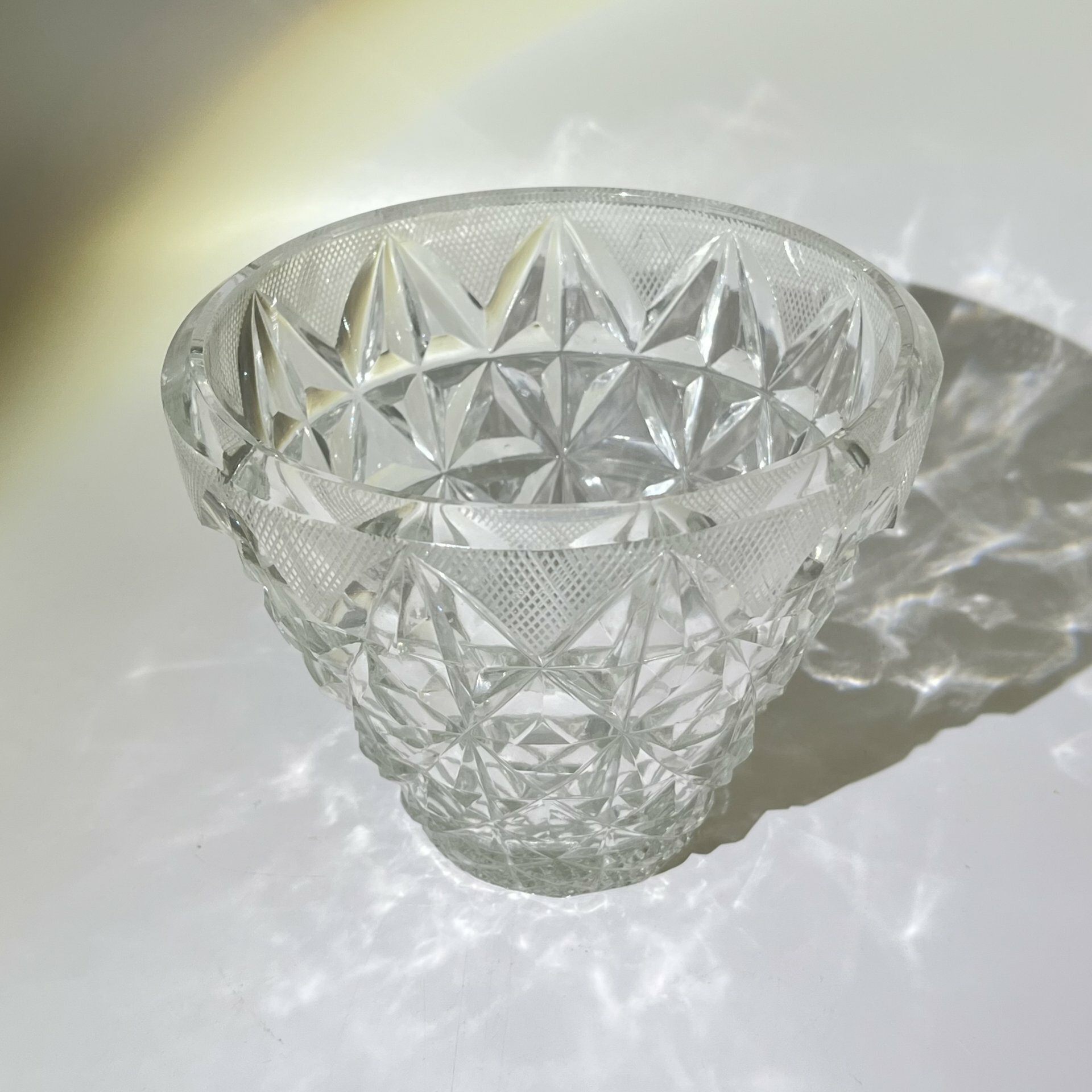 Салатник с геометрическим декором конусовидной формы, хрусталь, алмазная грань