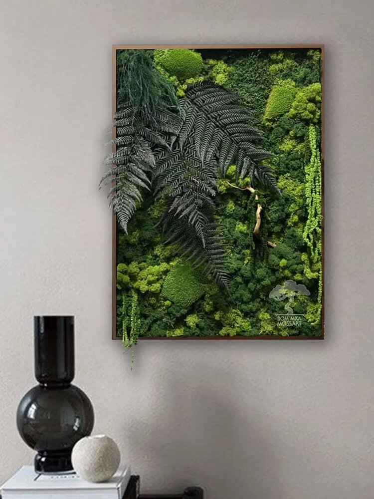 Панно в раме "Jungle Dark" из стабилизированного мха и растений в подарочной упаковке, Венге 50*70 см.