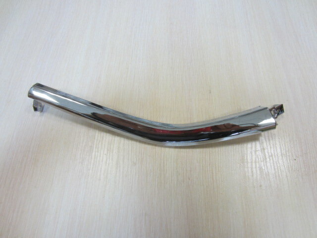 Накладка переднего бампера RH совместима с Mitsubishi Outlander 3 6407A142