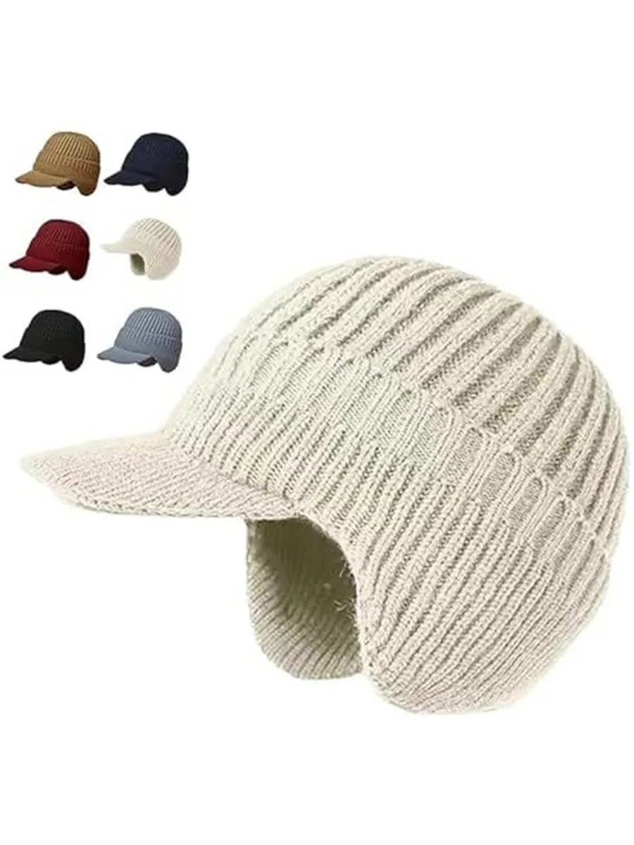 Уютный зимний берет с козырьком и ушанками