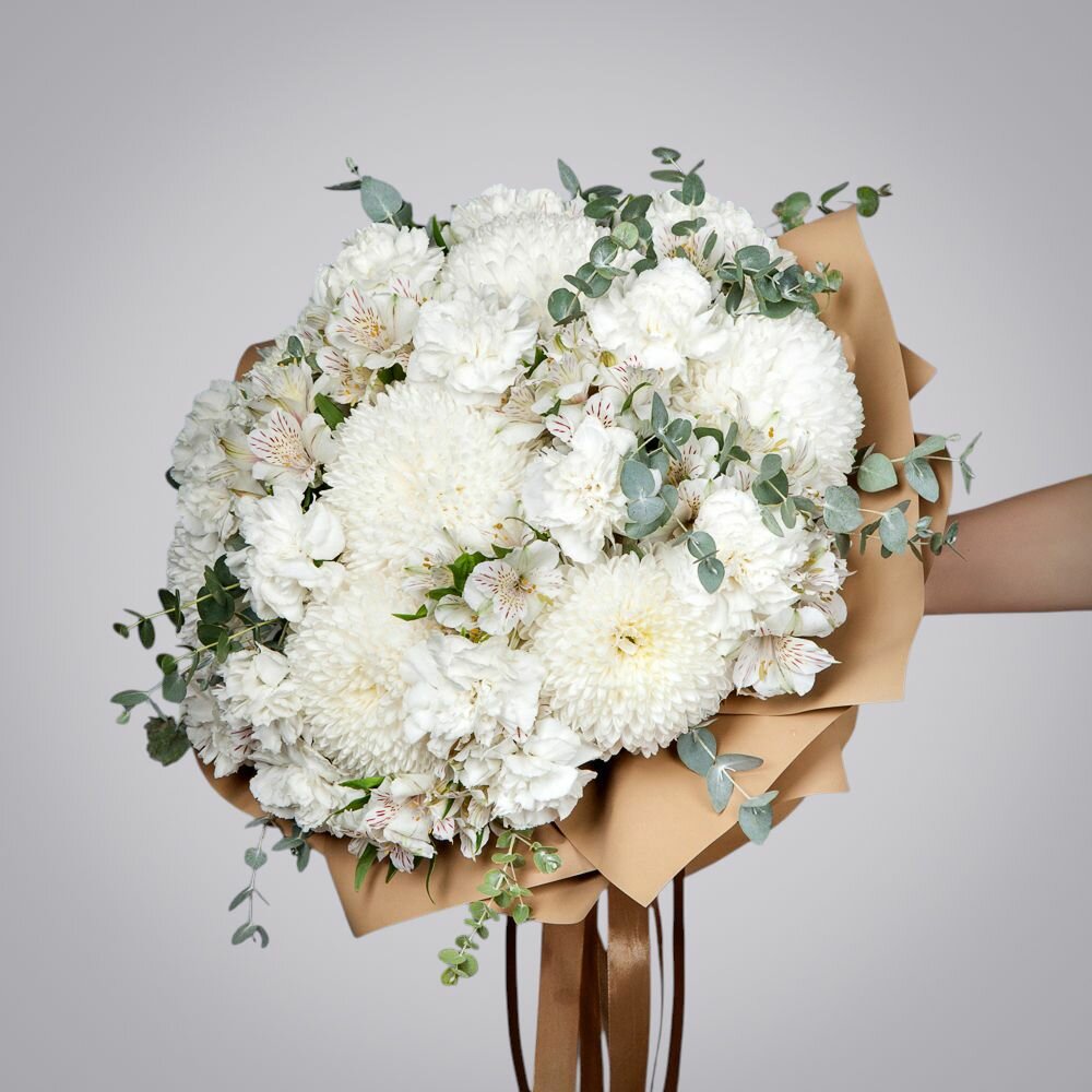 Букет из альстромерий, хризантем, гвоздик "Зефир"