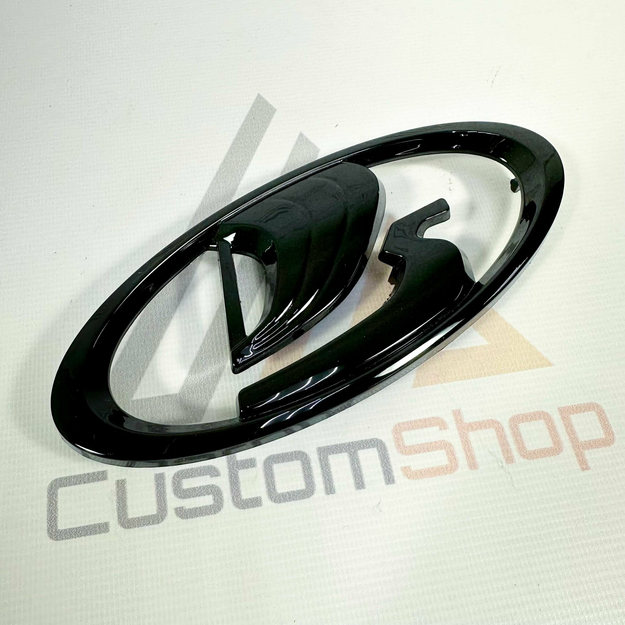 Шильдик Ладья эмблема Lada Vesta / Urban / Granta FL / Largus FL Черный лак