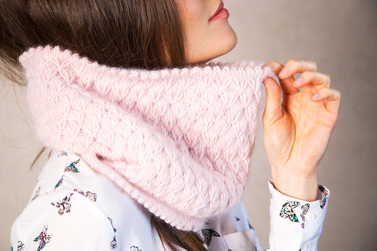 ALPINA STELLA пряжа 50% альпака 45% мериносовая шерсть 5% люрекс 100 г 250 м цвет №81 черный (1шт)