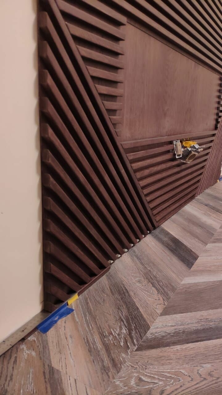 Стеновые панели из натурального дерева. Шпон Дуба MOD-3.2 "Grano Saracello". 280х60см 1шт.