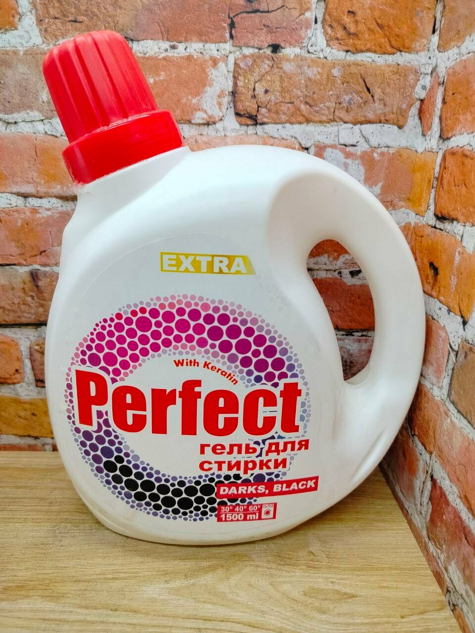 Aromika Perfect Darks Black Гель для стирки черных вещей с кератином 1500 мл