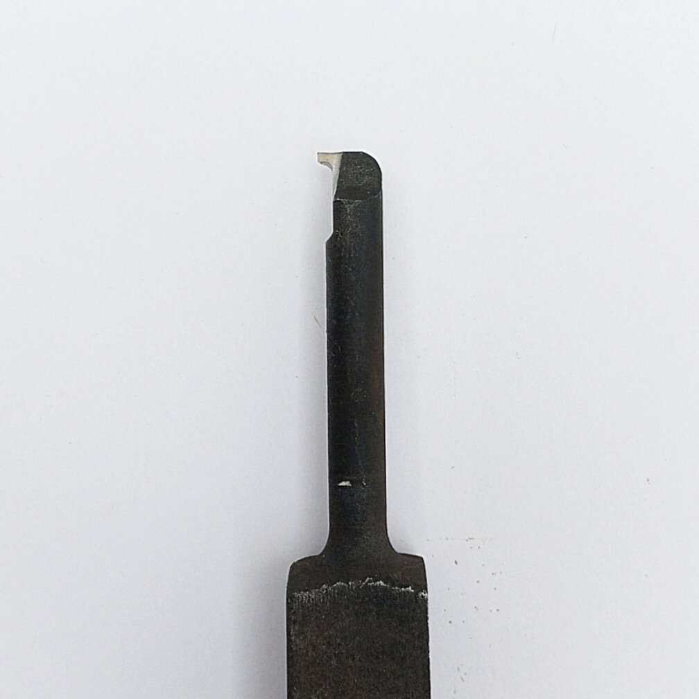 Резец канавочный для внутренних работ 20х18х150 Р6М5К5 1мм (6162-1911)