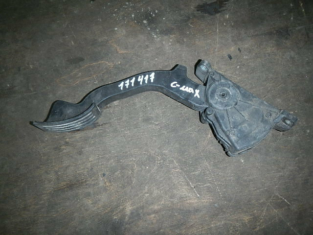 Б/У Педаль газа, Ford (Форд)-C-MAX (03-11) FORD C-MAX (03-11) целая 171417 FORD арт. 6PV00864110