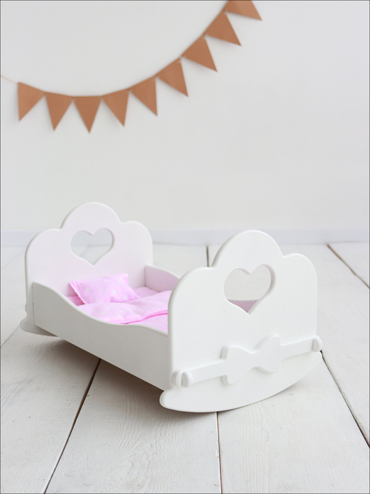 Аксессуар для кукол Sweet Home кровать