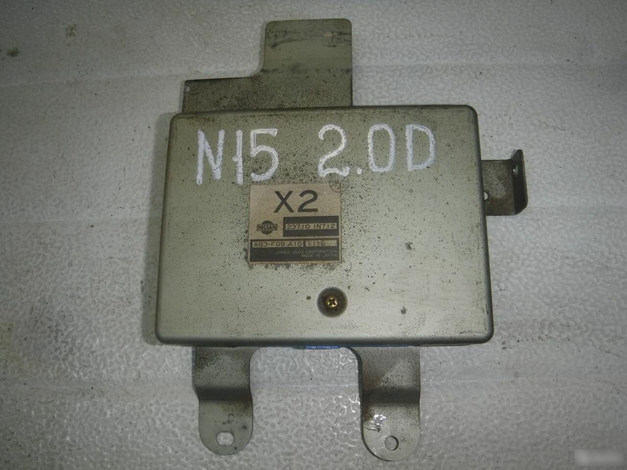 Блок управления двигателем Nissan Almera N15 (1995—2000) 237101n712