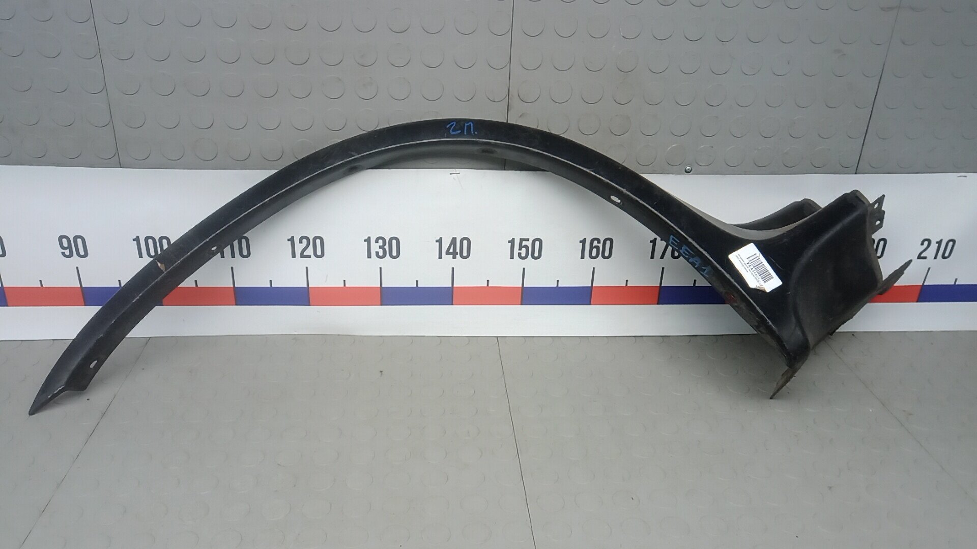 Молдинг крыла заднего правого BMW X5 E53