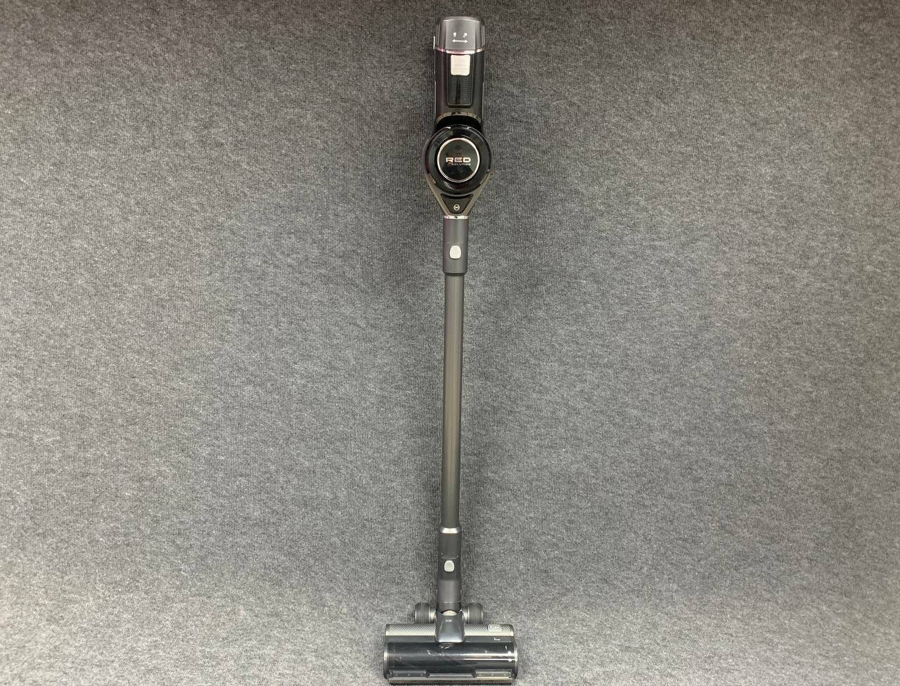 Вертикальный пылесос RED solution RV-UR3200