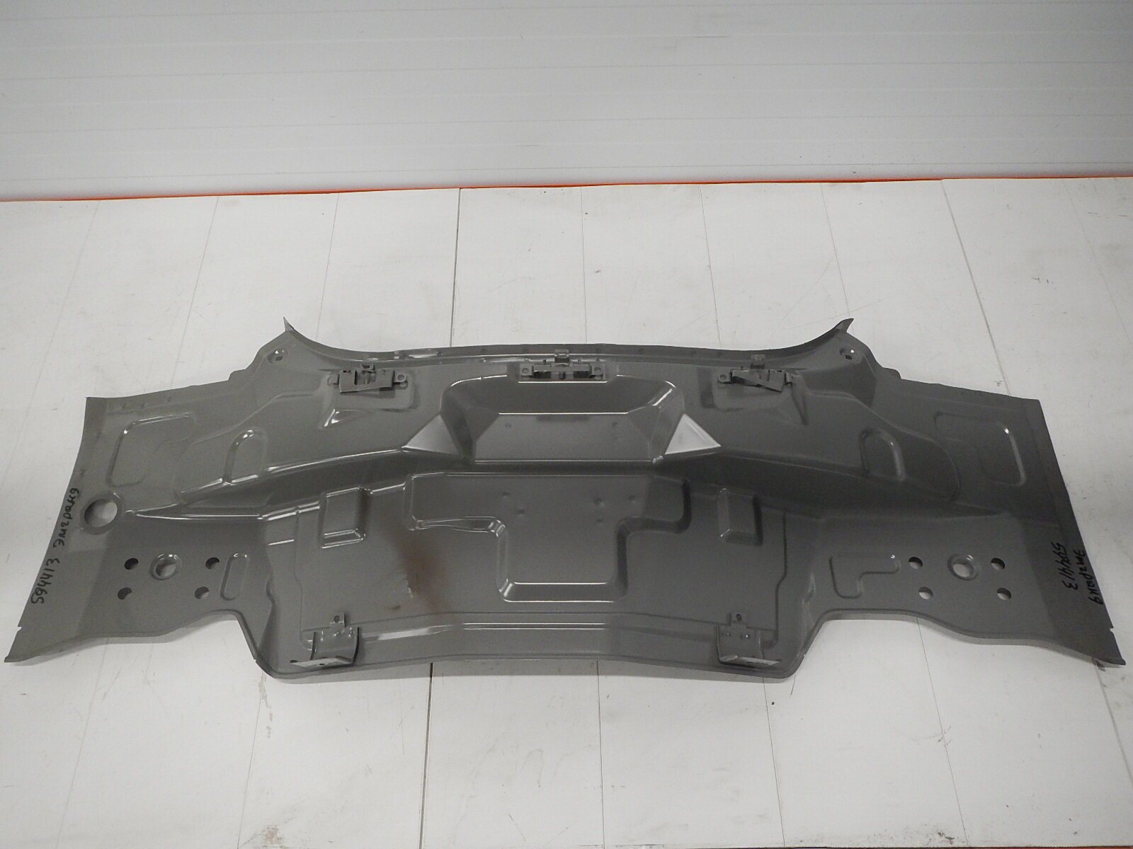 Б/У Панель задняя, Geely (Джили)-EMGRAND EC7 (09-13) GEELY EMGRAND EC7 (09-13) Новая, небольшая деформация. 594413 GEELY...