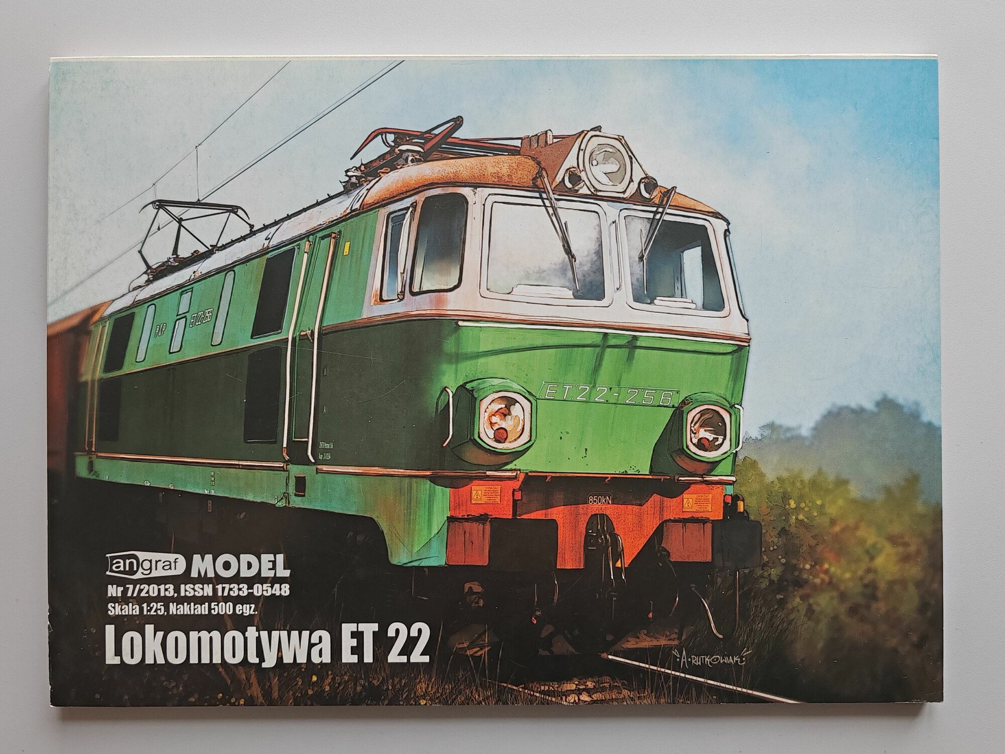 Сборная бумажная модель Локомотив Lokomotywa ET 22 - angraf №07/13 (журнал)