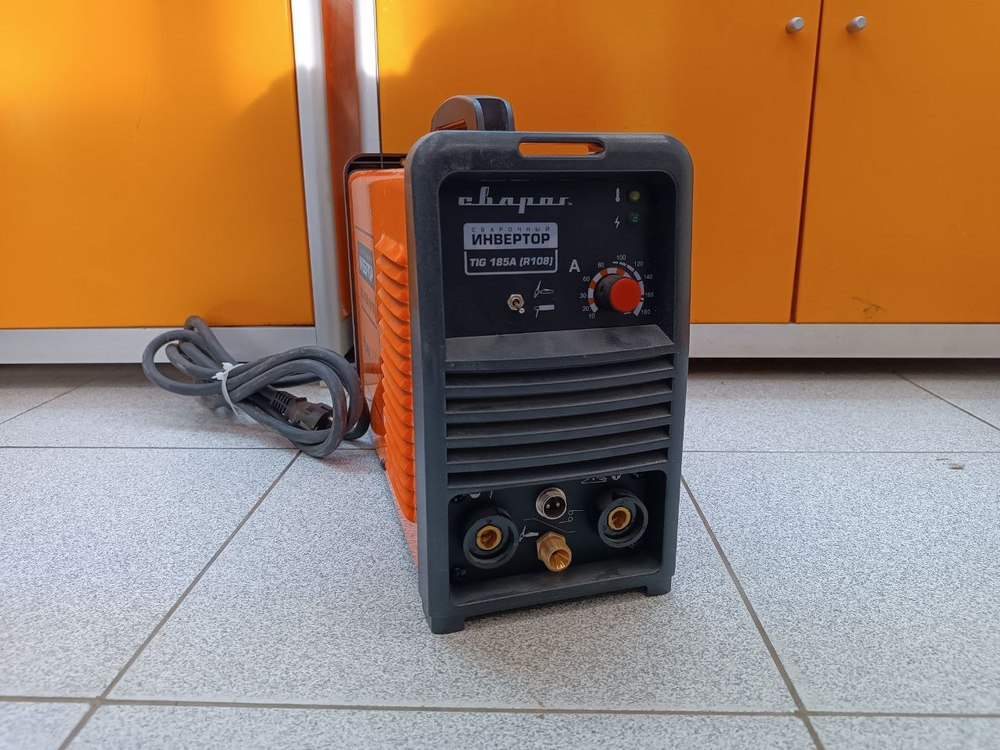 Сварочный инвертор Сварог R108 TIG 185A, TIG, MMA, профессиональный, плавная и импульсная сварка, Б/У