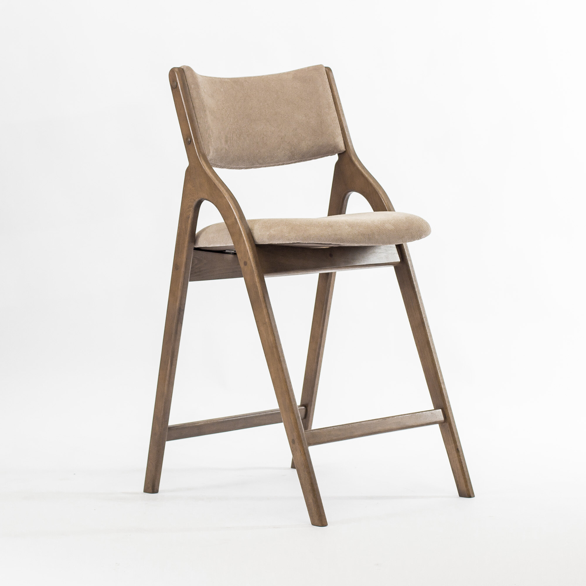 Стул полубарный Кардифф бежевая ткань массив бука (терра) для дома/для гостиной/для столовой/для кафе/кухонный стул/стул кухонный