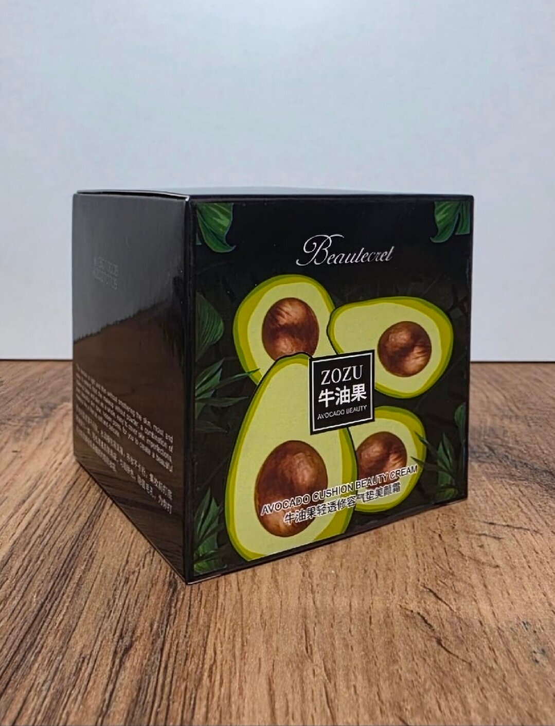 Кушон-тональный крем ZOZU с экстрактом авокадо, тон 01 натуральный