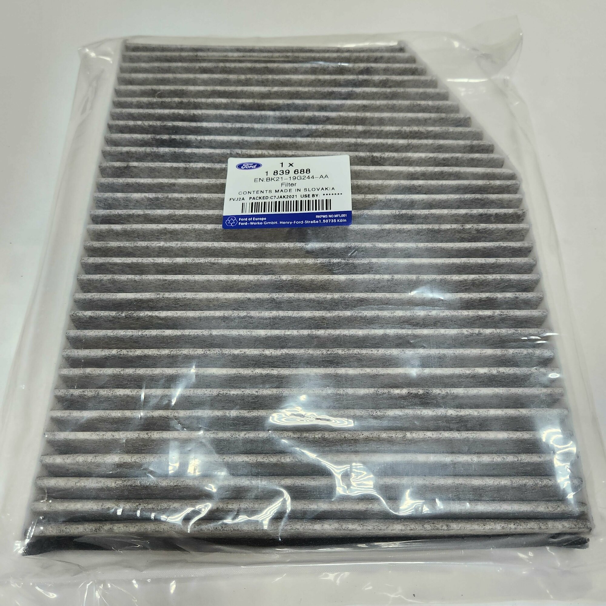 Фильтр салона угольный Ford 1839688