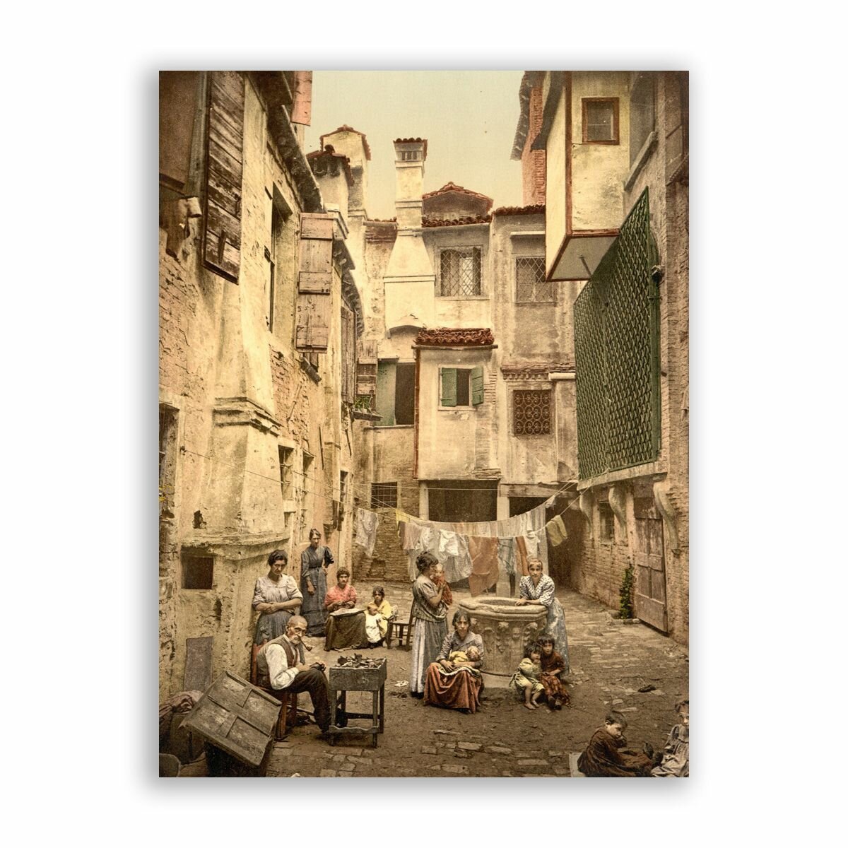 Постер, плакат на бумаге / Old Venetian courtyard, Venice, Italy / Размер 40 x 53 см