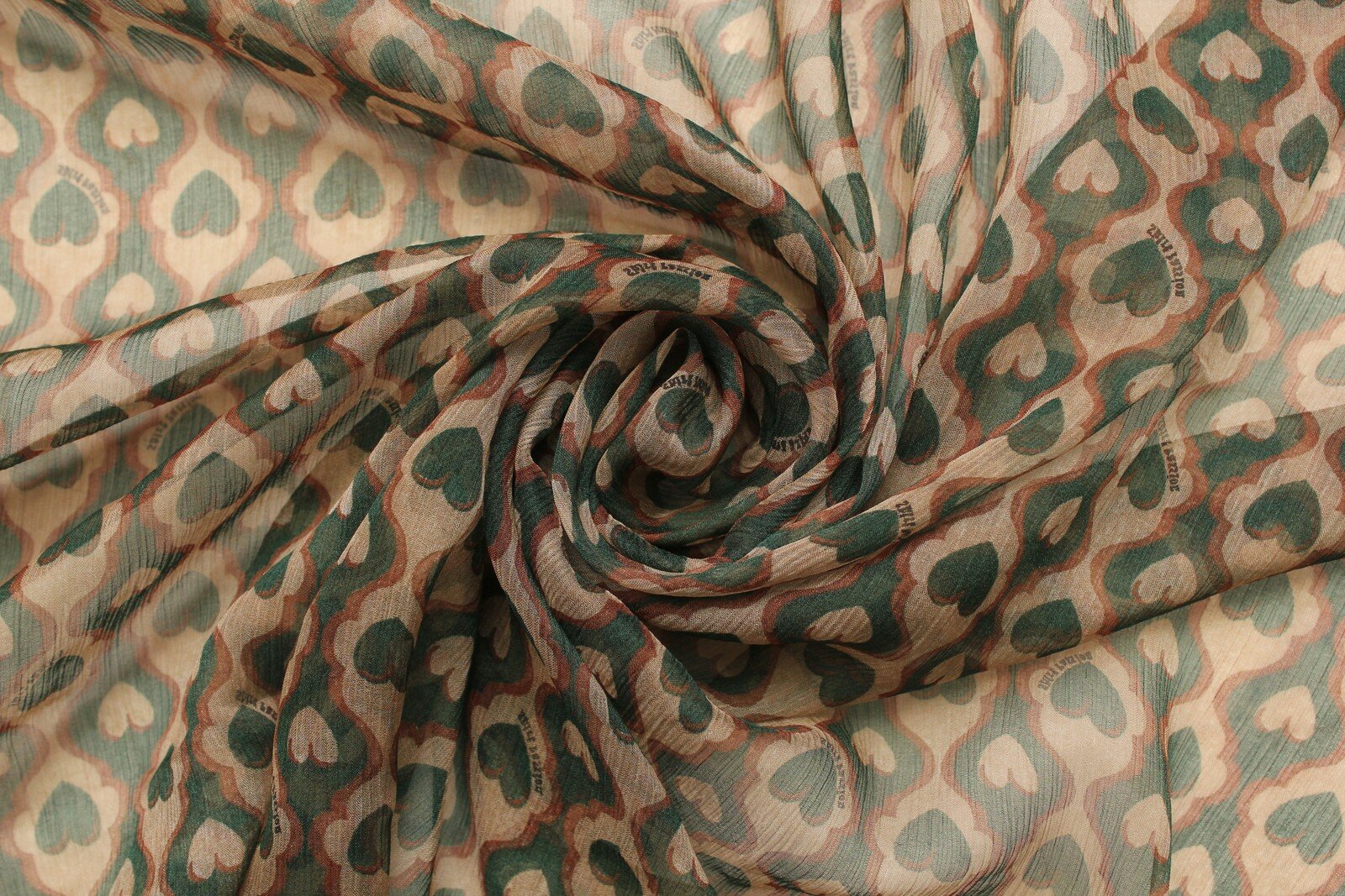 Ткань Шёлк-шифон креш Shirt Passion бежево-зелёный с маленькими сердечками, ш136см, 0,5 м