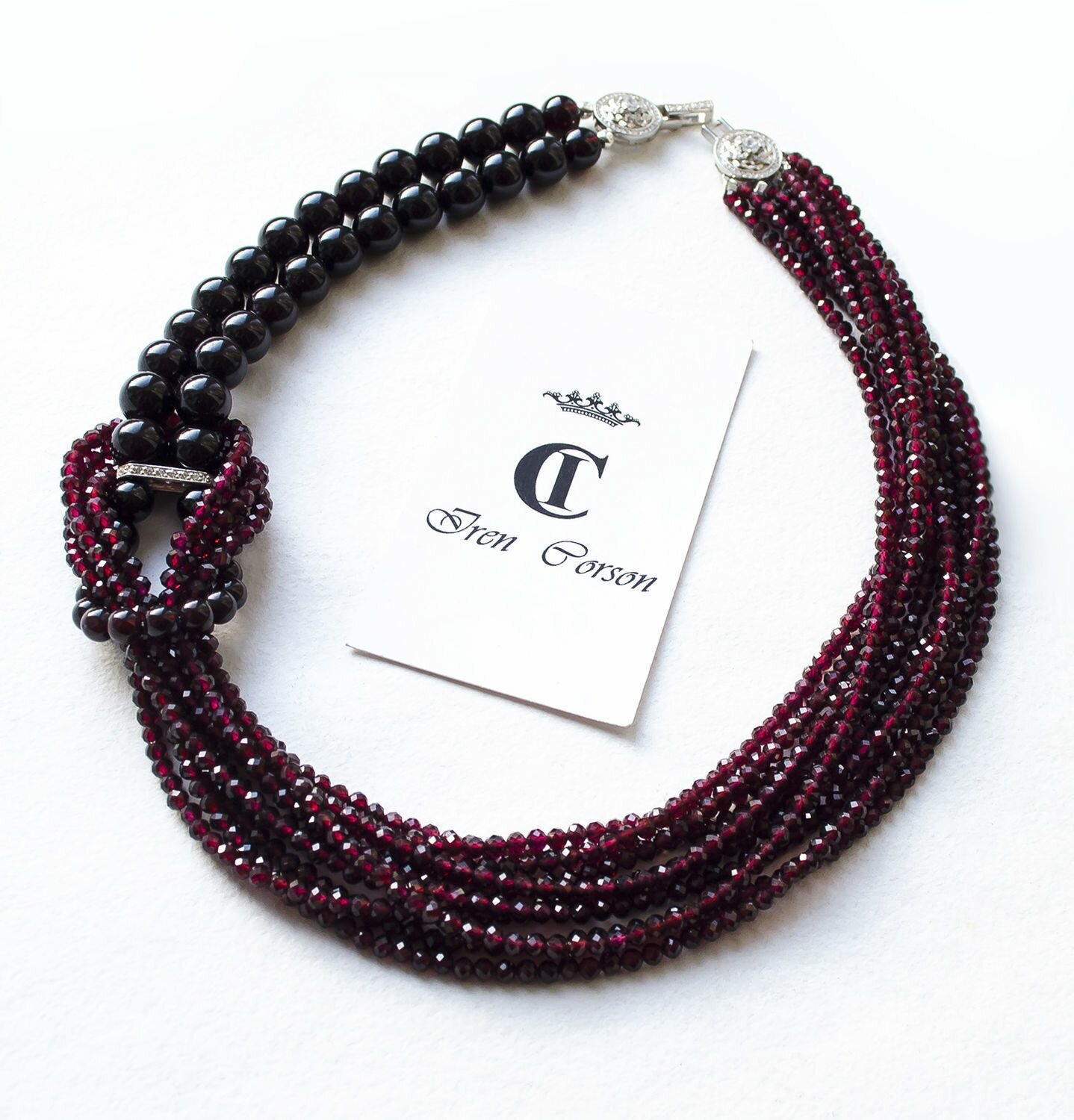 Колье, гранат