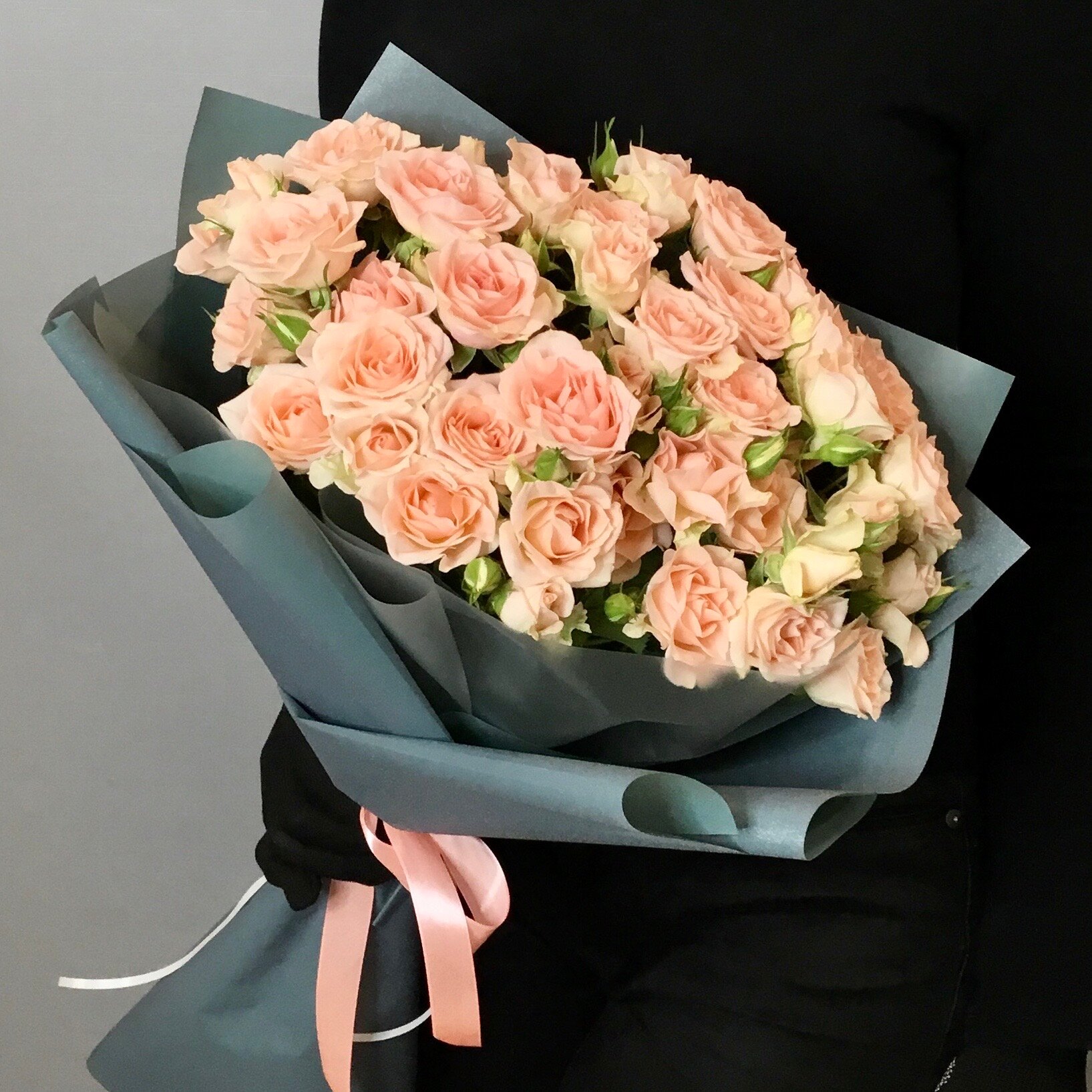 Букет кустовых роз Свит Сара