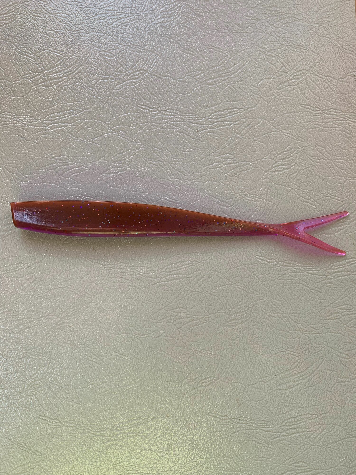 Мягкая крупная силиконовая приманка для рыбалки Pike Slag 21см (свимбейт/ джеркбейт), Лох (Pink Lox), 1 шт.