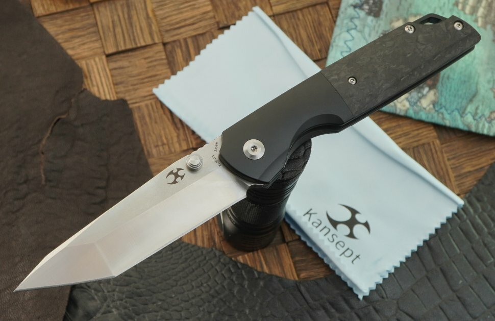 Складной нож Kansept Knives Warrior Tanto, сталь CPM S35VN, рукоять титан/карбон