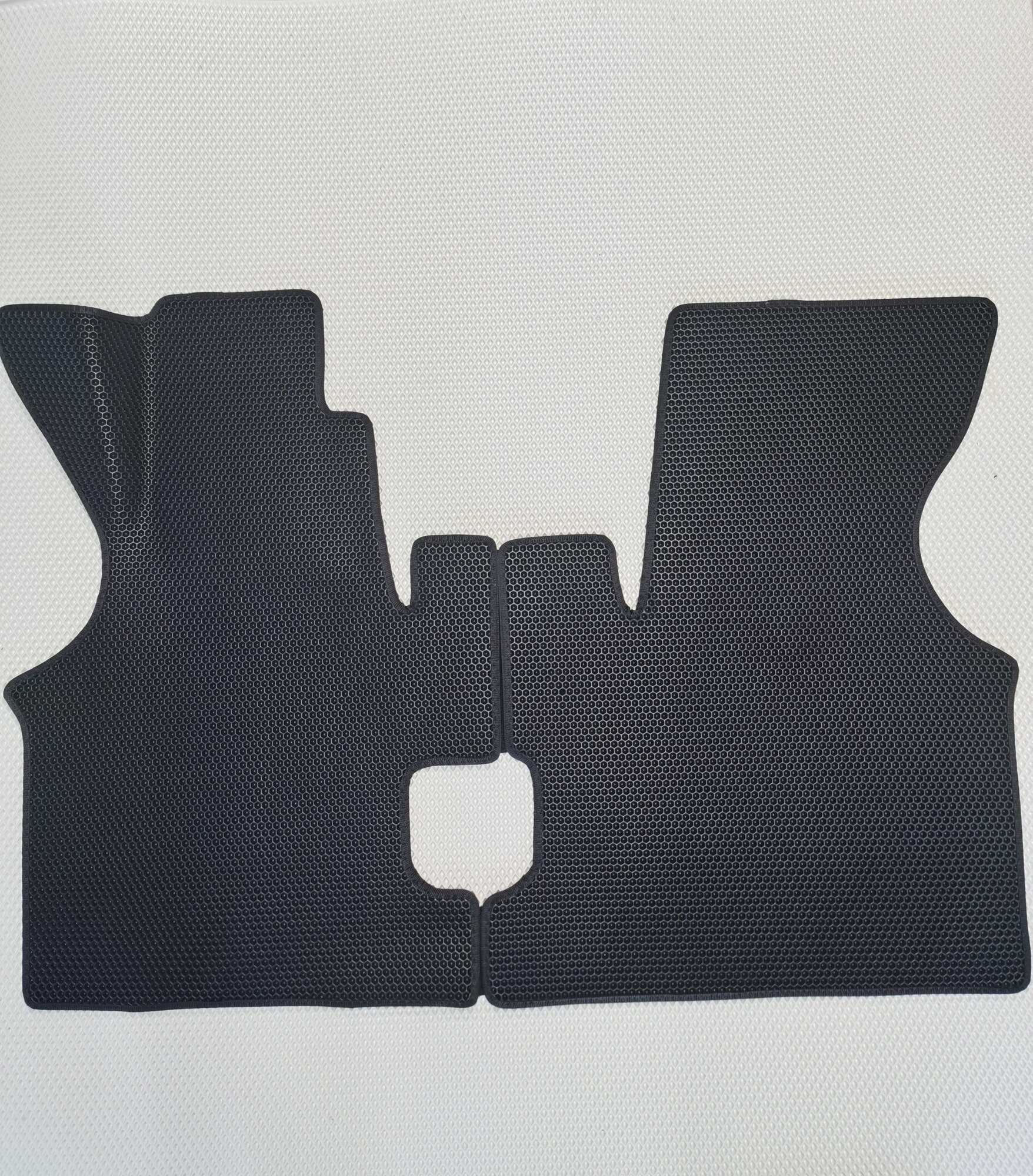 Автомобильные ковры EVA для VOLKSWAGEN Transporter T4/ фольксваген Т4 (1990-2003г. в.)