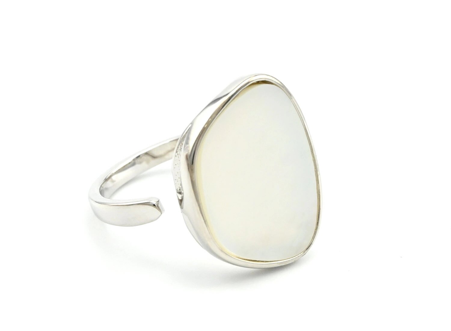 Кольцо, перламутр