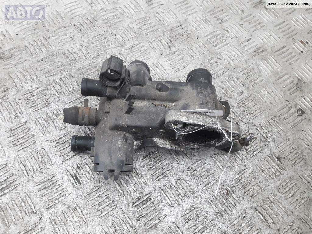 Корпус термостата Volkswagen Golf-4