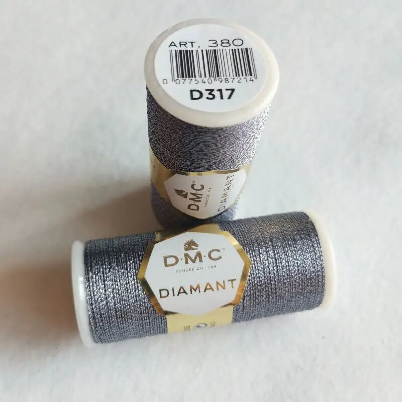 Металлическая нить для вышивания DMC