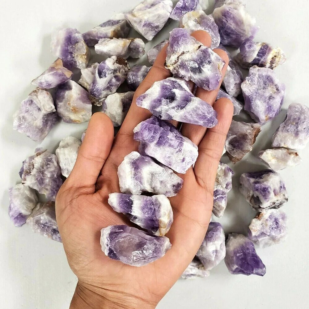 Натуральный шевронный аметист Dream Amethyst 50g (2-3Pcs)