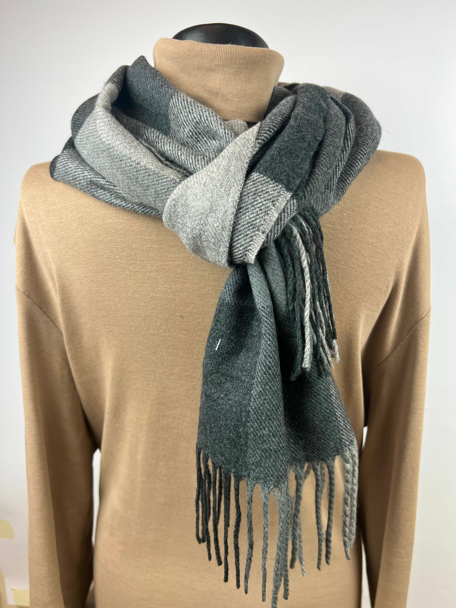 Шарф для мужчин