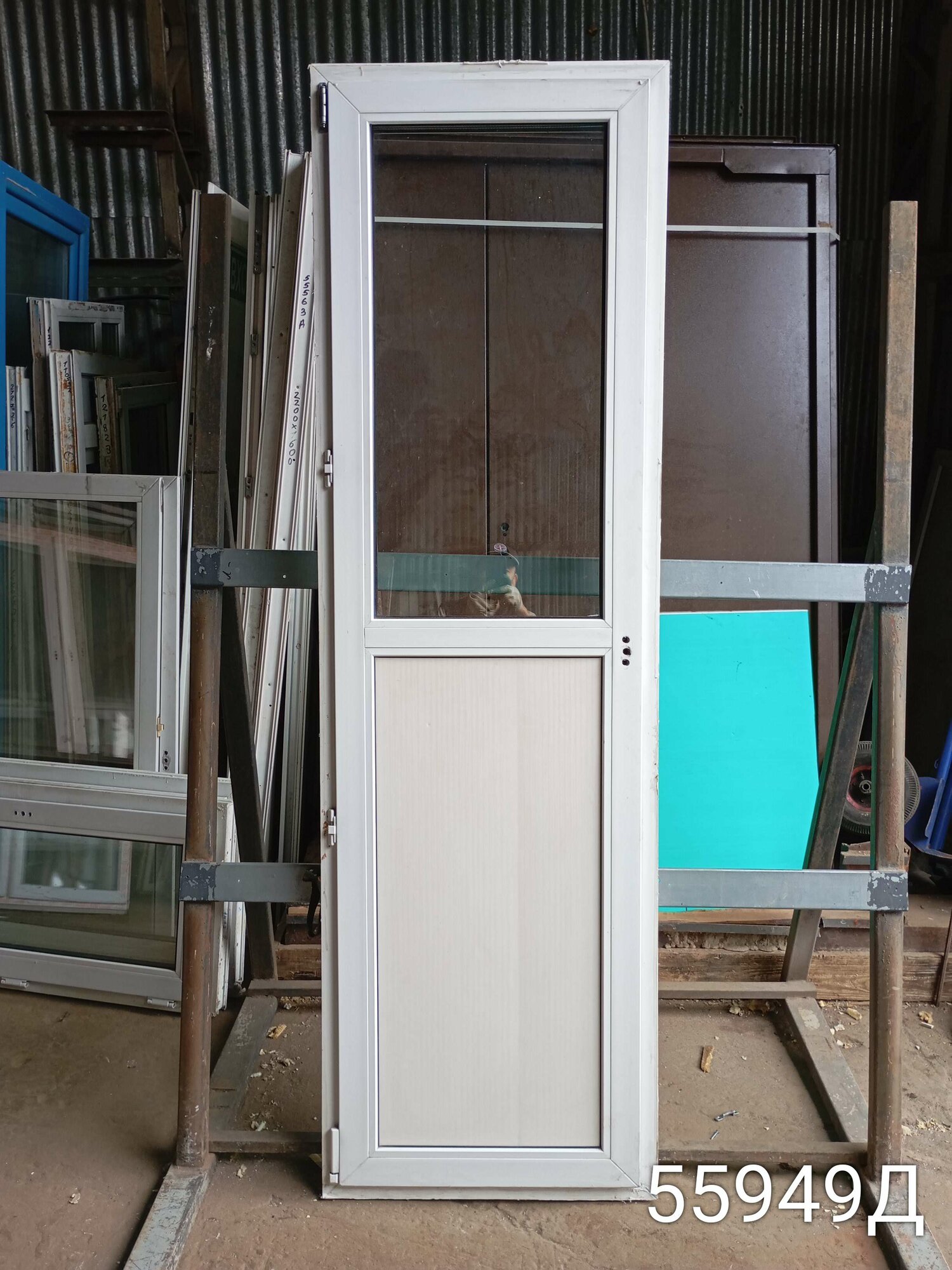 Двери Пластиковые Б/У 2200(в) х 670(ш) Балконные