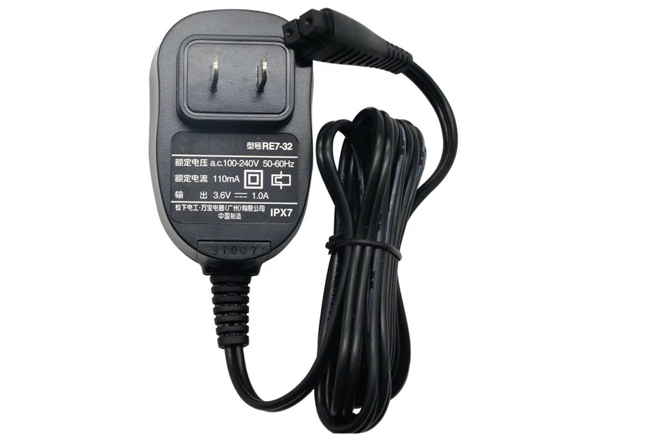 Зарядное устройство MyPads RE7-32, для электробритв Panasonic ES, с переходником