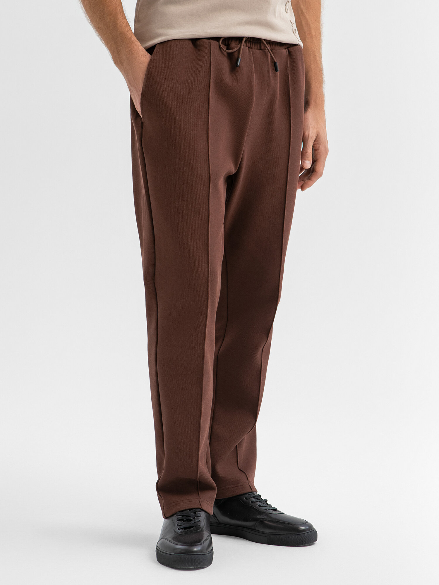 Брюки спортивные