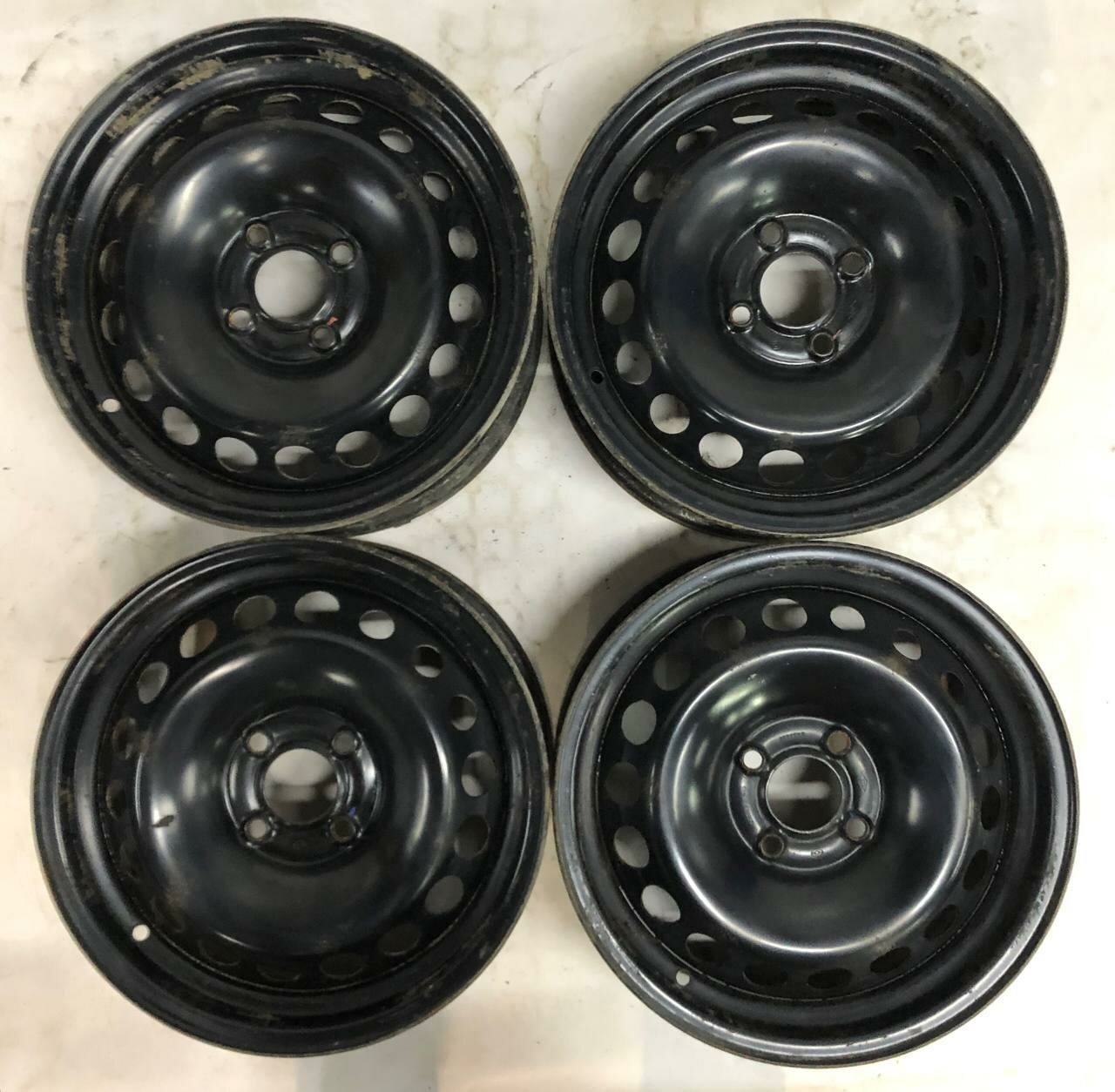 Колесные диски Штампованные 15x6 PCD 4x100 D60.1 ET40 (оригинал)