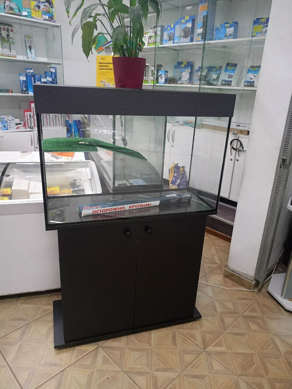 Аквариум черепашник 150л комплект с тумбой